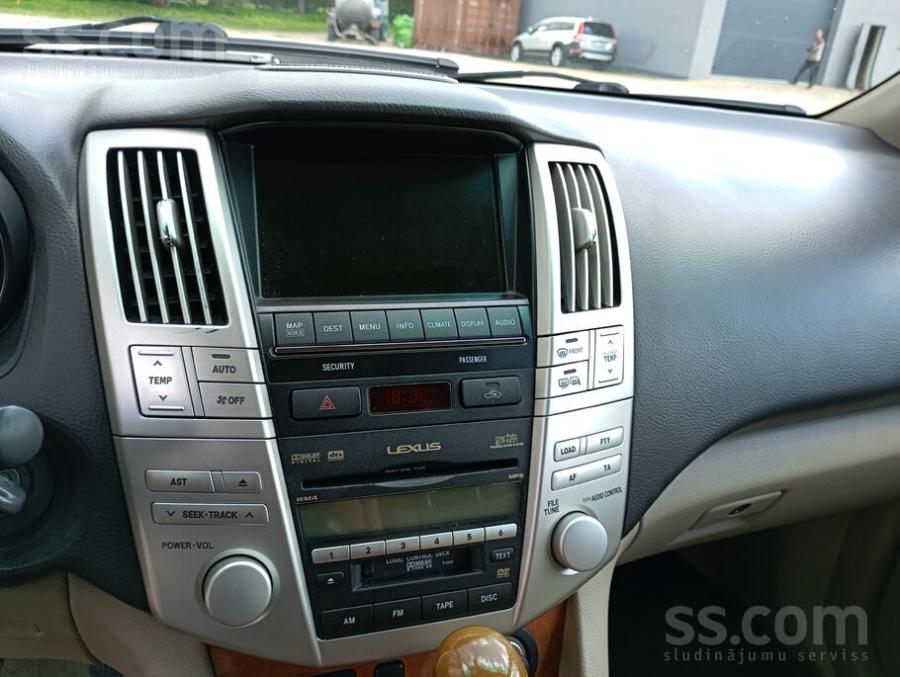 Black Lexus RX 2008 in Bauska, with an engine capacity of 3.30 L and mileage of 249 thousand km for 7900 €, photo 14 on AUTOMOTO.COM.LV