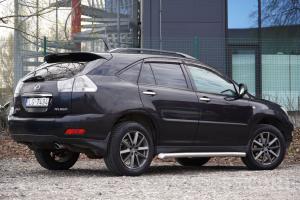 Black Lexus RX 2009 in Riga, with an engine capacity of 3.50 L and mileage of 258 thousand km for 5990 €, photo 7 on AUTOMOTO.COM.LV