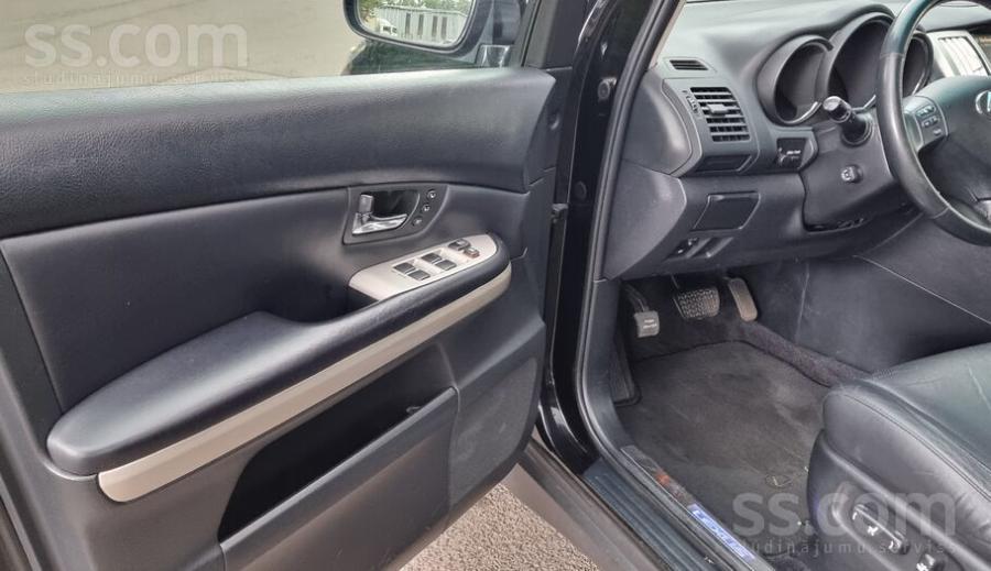 Melns Lexus RX 2009 Rīga, ar dzinēja tilpumu 3.30 L un nobraukumu 262 tūkst. km par 7950 €, foto 11 vietnē AUTOMOTO.COM.LV