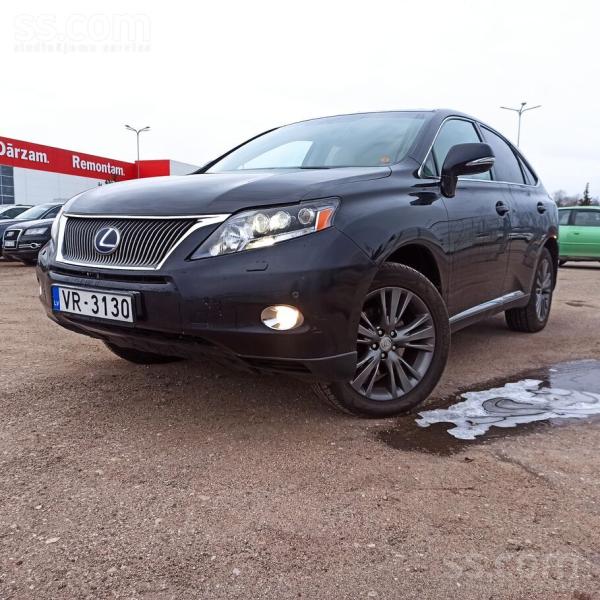 Black Lexus RX 2010 in Daugavpils, with an engine capacity of 3.50 L and mileage of 0 thousand km for 10400 €, photo 1 on AUTOMOTO.COM.LV