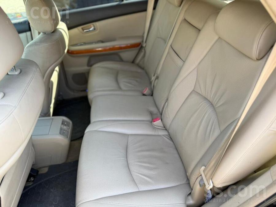 Melns Lexus RX 2010 Rīga, ar dzinēja tilpumu 3.30 L un nobraukumu 333 tūkst. km par 4999 €, foto 15 vietnē AUTOMOTO.COM.LV