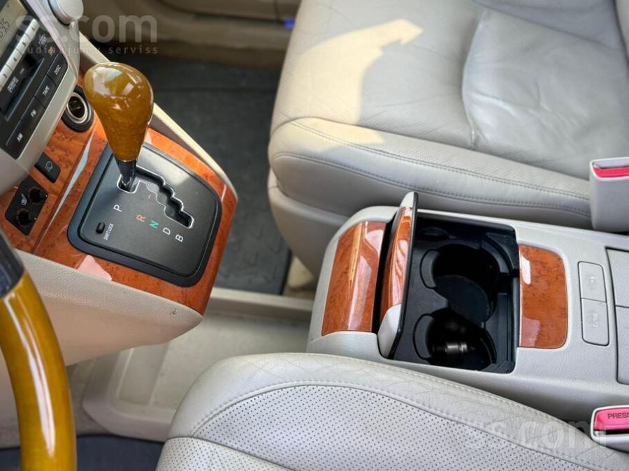 Melns Lexus RX 2010 Rīga, ar dzinēja tilpumu 3.30 L un nobraukumu 333 tūkst. km par 4999 €, foto 20 vietnē AUTOMOTO.COM.LV