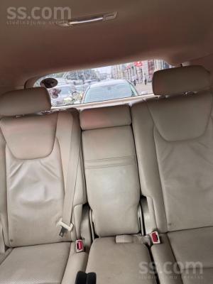 Melns Lexus RX 2010 Rīga, ar dzinēja tilpumu 3.50 L un nobraukumu 260 tūkst. km par 9900 €, foto 4 vietnē AUTOMOTO.COM.LV