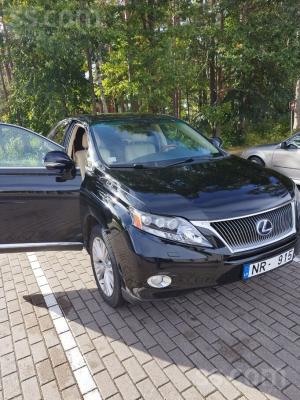 Melns Lexus RX 2010 Rīga, ar dzinēja tilpumu 3.50 L un nobraukumu 260 tūkst. km par 9900 €, foto 7 vietnē AUTOMOTO.COM.LV