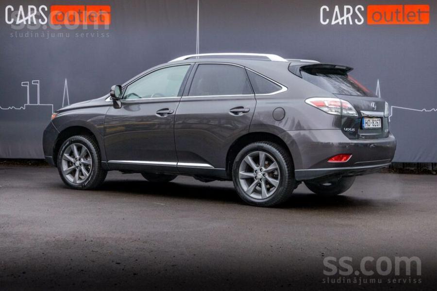 Melns Lexus RX 2010 Rīga, ar dzinēja tilpumu 3.50 L un nobraukumu 259 tūkst. km par 8990 €, foto 7 vietnē AUTOMOTO.COM.LV