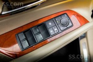Melns Lexus RX 2010 Rīga, ar dzinēja tilpumu 3.50 L un nobraukumu 259 tūkst. km par 8990 €, foto 13 vietnē AUTOMOTO.COM.LV