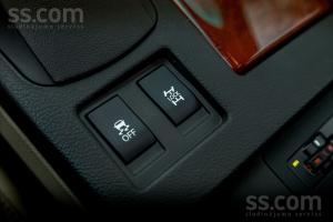 Melns Lexus RX 2010 Rīga, ar dzinēja tilpumu 3.50 L un nobraukumu 259 tūkst. km par 8990 €, foto 17 vietnē AUTOMOTO.COM.LV