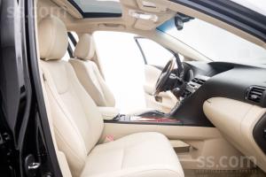 Melns Lexus RX 2010 Tallina, ar dzinēja tilpumu 3.50 L un nobraukumu 220 tūkst. km par 11999 €, foto 11 vietnē AUTOMOTO.COM.LV