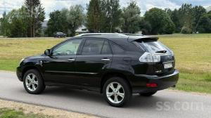 Melns Lexus RX 2010 Rīga, ar dzinēja tilpumu 3.30 L un nobraukumu 333 tūkst. km par 4800 €, foto 8 vietnē AUTOMOTO.COM.LV