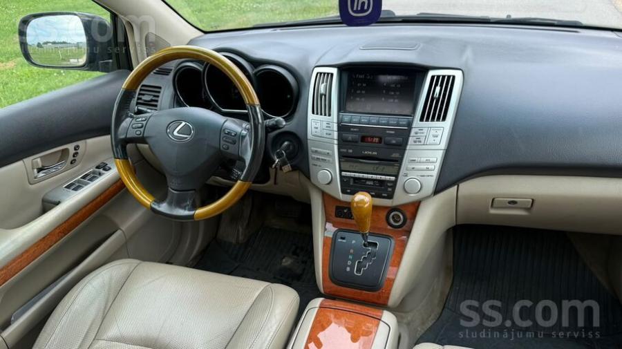 Melns Lexus RX 2010 Rīga, ar dzinēja tilpumu 3.30 L un nobraukumu 333 tūkst. km par 4800 €, foto 12 vietnē AUTOMOTO.COM.LV