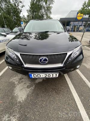 Melns Lexus RX 2011 Rīga, ar dzinēja tilpumu 3.50 L un nobraukumu 62 tūkst. km par 5500 €, foto 1 vietnē AUTOMOTO.COM.LV