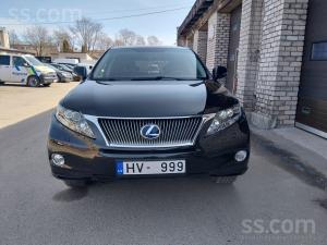 Melns Lexus RX 2011 Rēzekne, ar dzinēja tilpumu 3.50 L un nobraukumu 230 tūkst. km par 12400 €, foto  vietnē AUTOMOTO.COM.LV