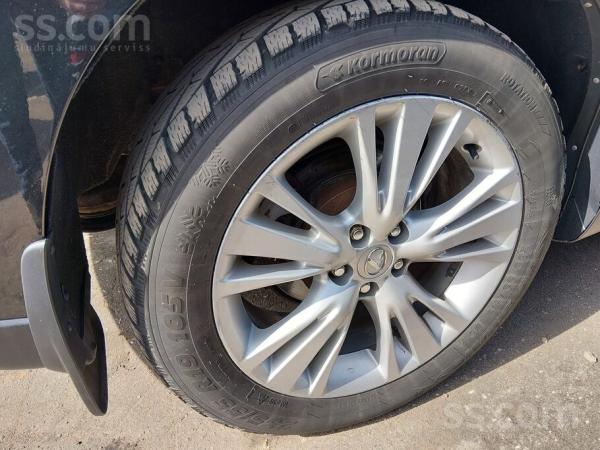 Black Lexus RX 2011 in Rezekne, with an engine capacity of 3.50 L and mileage of 230 thousand km for 12400 €, photo 10 on AUTOMOTO.COM.LV