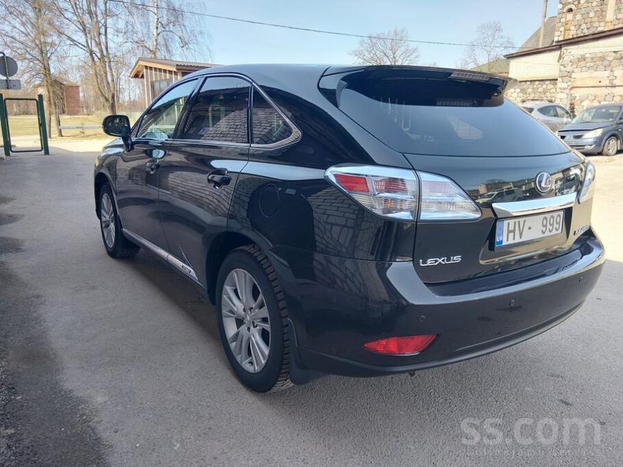 Melns Lexus RX 2011 Rēzekne, ar dzinēja tilpumu 3.50 L un nobraukumu 230 tūkst. km par 12400 €, foto 13 vietnē AUTOMOTO.COM.LV