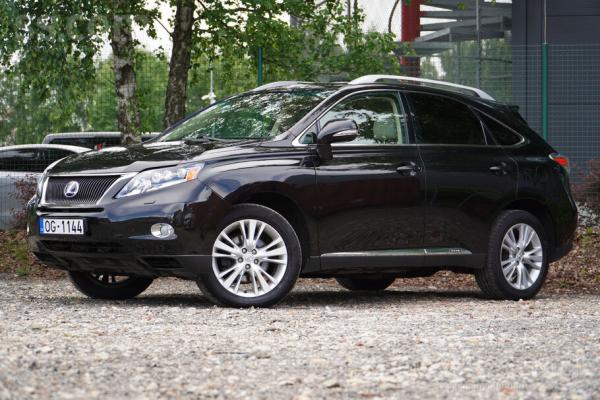 Melns Lexus RX 2011 Rīga, ar dzinēja tilpumu 3.50 L un nobraukumu 296 tūkst. km par 10990 €, foto 3 vietnē AUTOMOTO.COM.LV