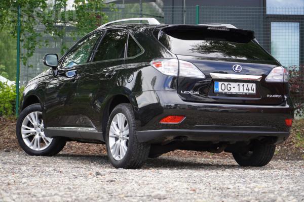 Melns Lexus RX 2011 Rīga, ar dzinēja tilpumu 3.50 L un nobraukumu 296 tūkst. km par 10990 €, foto 9 vietnē AUTOMOTO.COM.LV