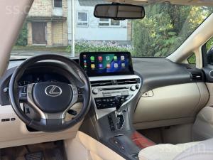 Black Lexus RX 2011 in Riga, with an engine capacity of 3.50 L and mileage of 305 thousand km for 11300 €, photo 8 on AUTOMOTO.COM.LV