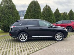 Melns Lexus RX 2011 Rīga, ar dzinēja tilpumu 3.50 L un nobraukumu 306 tūkst. km par 9500 €, foto 3 vietnē AUTOMOTO.COM.LV