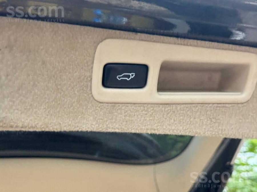 Melns Lexus RX 2011 Rīga, ar dzinēja tilpumu 3.50 L un nobraukumu 306 tūkst. km par 9500 €, foto 13 vietnē AUTOMOTO.COM.LV