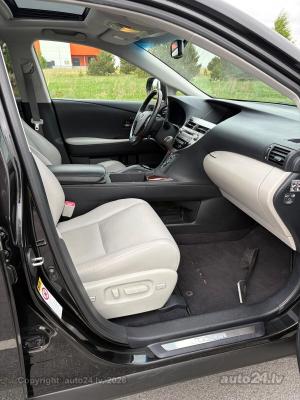 Melns Lexus RX 2012 Tallina, ar dzinēja tilpumu 3.50 L un nobraukumu 189 tūkst. km par 14000 €, foto 9 vietnē AUTOMOTO.COM.LV