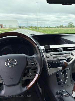 Melns Lexus RX 2012 Tallina, ar dzinēja tilpumu 3.50 L un nobraukumu 189 tūkst. km par 14000 €, foto 14 vietnē AUTOMOTO.COM.LV