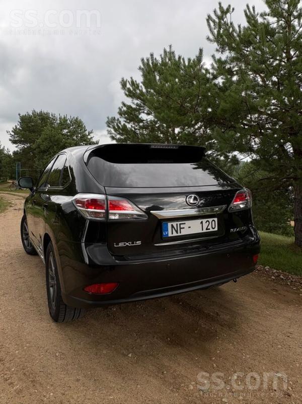 Melns Lexus RX 2013 Daugavpils, ar dzinēja tilpumu 3.50 L un nobraukumu 250 tūkst. km par 19350 €, foto 5 vietnē AUTOMOTO.COM.LV