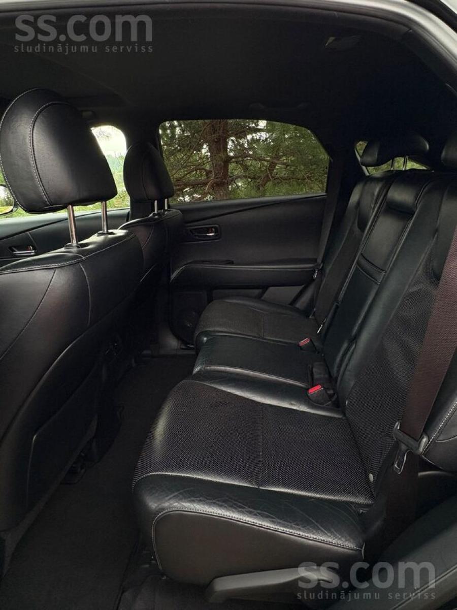 Melns Lexus RX 2013 Daugavpils, ar dzinēja tilpumu 3.50 L un nobraukumu 250 tūkst. km par 19350 €, foto 8 vietnē AUTOMOTO.COM.LV