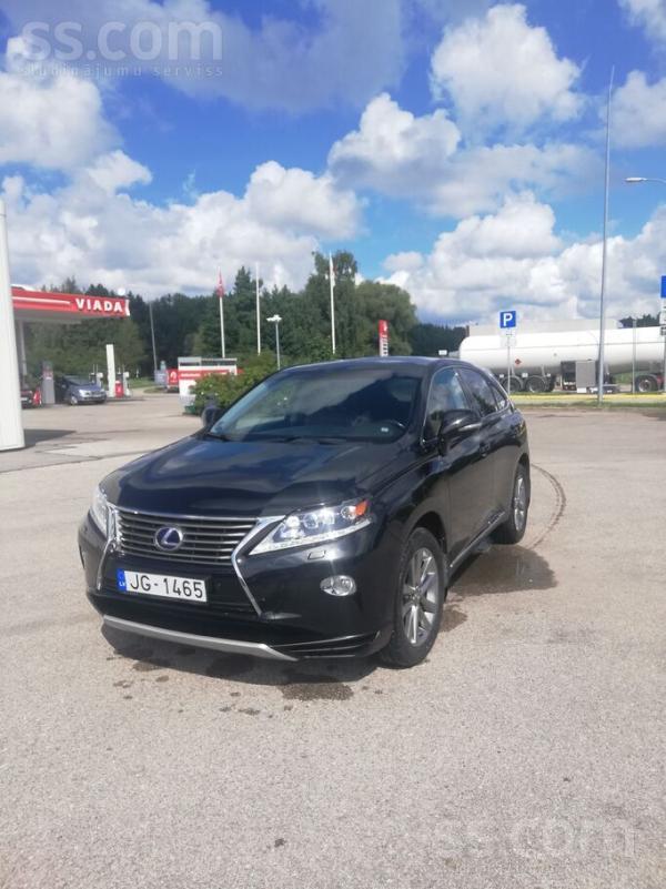 Black Lexus RX 2013 in Riga, with an engine capacity of 3.50 L and mileage of 228 thousand km for 15350 €, photo 1 on AUTOMOTO.COM.LV
