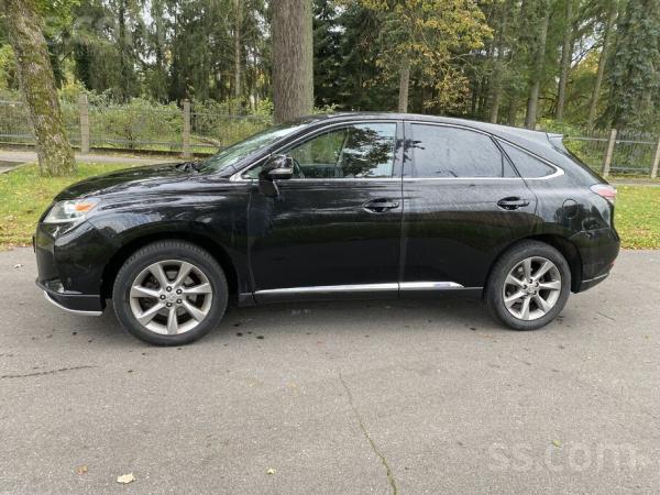 Black Lexus RX 2014 in Riga, with an engine capacity of 3.50 L and mileage of 0 thousand km for 15800 €, photo 2 on AUTOMOTO.COM.LV