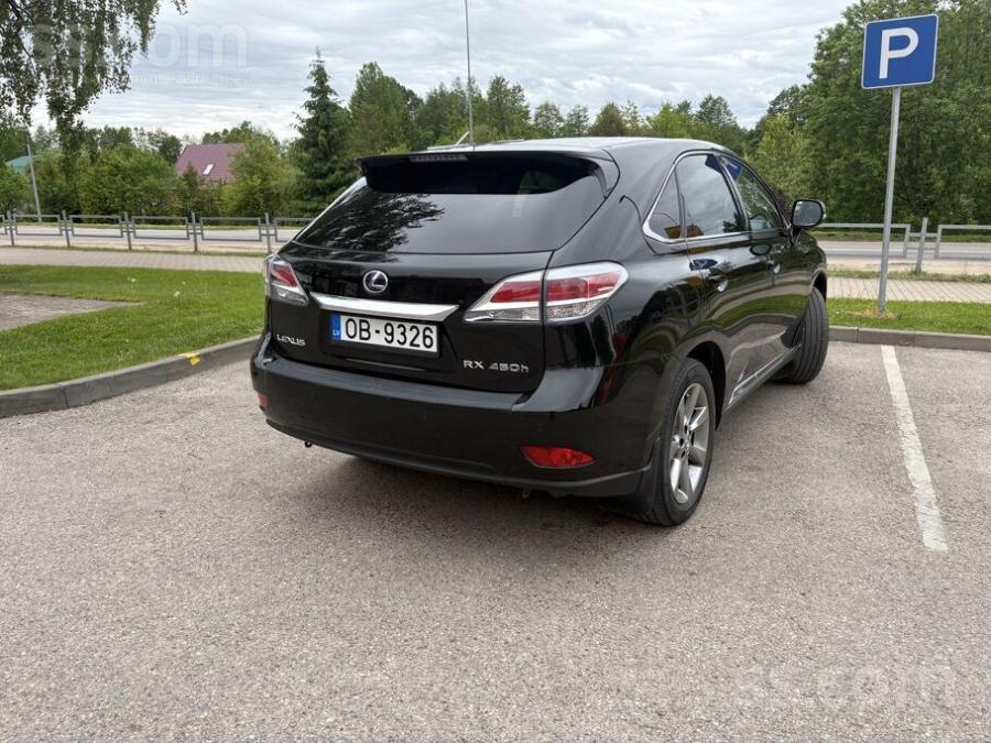 Melns Lexus RX 2014 Rēzekne, ar dzinēja tilpumu 3.50 L un nobraukumu 252 tūkst. km par 16300 €, foto 5 vietnē AUTOMOTO.COM.LV