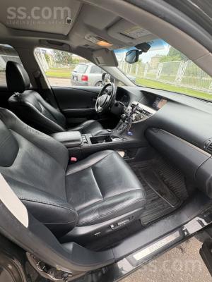 Melns Lexus RX 2014 Rēzekne, ar dzinēja tilpumu 3.50 L un nobraukumu 252 tūkst. km par 16300 €, foto 9 vietnē AUTOMOTO.COM.LV