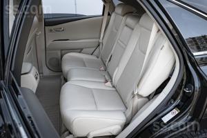 Black Lexus RX 2014 in Riga, with an engine capacity of 3.50 L and mileage of 115 thousand km for 16950 €, photo 13 on AUTOMOTO.COM.LV