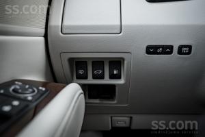 Black Lexus RX 2014 in Riga, with an engine capacity of 3.50 L and mileage of 115 thousand km for 16950 €, photo 30 on AUTOMOTO.COM.LV