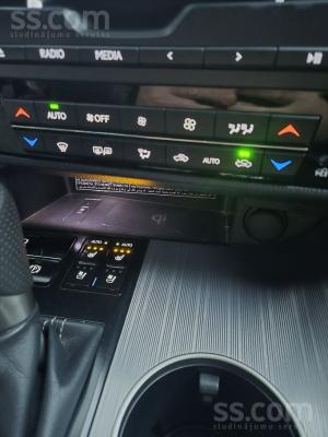 Melns Lexus RX 2017 Rīga, ar dzinēja tilpumu 3.50 L un nobraukumu 200 tūkst. km par 28500 €, foto 13 vietnē AUTOMOTO.COM.LV