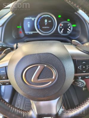 Black Lexus RX 2017 in Riga, with an engine capacity of 3.50 L and mileage of 240 thousand km for 23990 €, photo 13 on AUTOMOTO.COM.LV