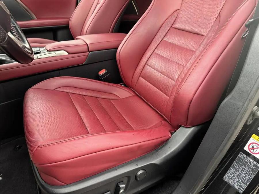 Black Lexus RX 2017 in Daugavpils, with an engine capacity of 3.50 L and mileage of 184 thousand km for 29500 €, photo 20 on AUTOMOTO.COM.LV