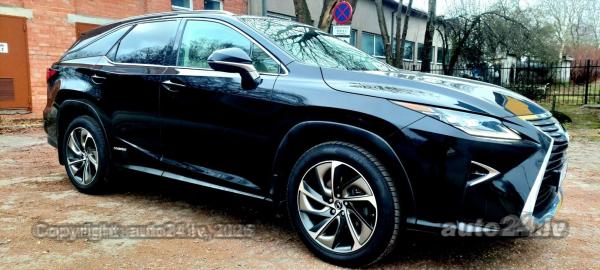 Melns Lexus RX 2018 Tallina, ar dzinēja tilpumu 3.50 L un nobraukumu 120 tūkst. km par 36900 €, foto 3 vietnē AUTOMOTO.COM.LV