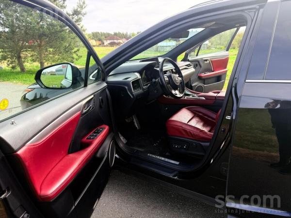 Melns Lexus RX 2018 Rīga, ar dzinēja tilpumu 3.50 L un nobraukumu 0 tūkst. km par 24900 €, foto 10 vietnē AUTOMOTO.COM.LV