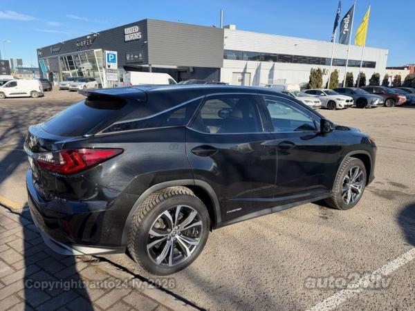 Melns Lexus RX 2019 Tallina, ar dzinēja tilpumu 3.50 L un nobraukumu 87 tūkst. km par 33900 €, foto 7 vietnē AUTOMOTO.COM.LV