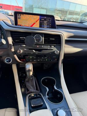 Black Lexus RX 2019 in Tallinn, with an engine capacity of 3.50 L and mileage of 87 thousand km for 33900 €, photo 8 on AUTOMOTO.COM.LV