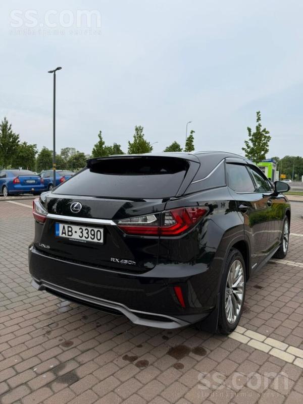 Melns Lexus RX 2019 Ventspils, ar dzinēja tilpumu 3.50 L un nobraukumu 100 tūkst. km par 38000 €, foto 6 vietnē AUTOMOTO.COM.LV