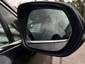 Black Lexus RX 2019 in Riga, with an engine capacity of 3.50 L and mileage of 157 thousand km for 35990 €, photo 14 on AUTOMOTO.COM.LV