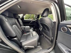 Black Lexus RX 2019 in Riga, with an engine capacity of 3.50 L and mileage of 157 thousand km for 35990 €, photo 17 on AUTOMOTO.COM.LV