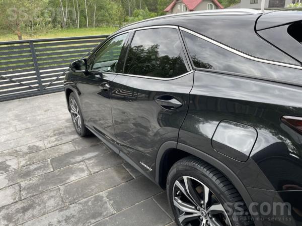 Черный Лексус РХ 2020 в Рига, объемом двигателя 3.50 л и пробегом 132 тыс. км за 36500 €, фото 4 на AUTOMOTO.COM.LV