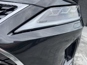Black Lexus RX 2020 in Riga, with an engine capacity of 3.50 L and mileage of 132 thousand km for 36500 €, photo 6 on AUTOMOTO.COM.LV