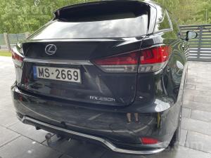 Black Lexus RX 2020 in Riga, with an engine capacity of 3.50 L and mileage of 132 thousand km for 36500 €, photo 19 on AUTOMOTO.COM.LV