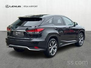 Melns Lexus RX 2020 Rīga, ar dzinēja tilpumu 3.50 L un nobraukumu 106 tūkst. km par 40900 €, foto 3 vietnē AUTOMOTO.COM.LV