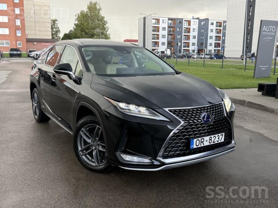 Melns Lexus RX 2020 Jelgava, ar dzinēja tilpumu 3.50 L un nobraukumu 0 tūkst. km par 40000 €, foto 1 vietnē AUTOMOTO.COM.LV