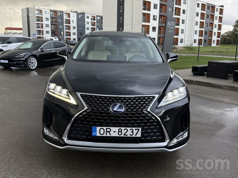 Melns Lexus RX 2020 Jelgava, ar dzinēja tilpumu 3.50 L un nobraukumu 0 tūkst. km par 40000 €, foto 6 vietnē AUTOMOTO.COM.LV