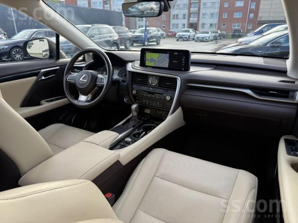 Melns Lexus RX 2020 Jelgava, ar dzinēja tilpumu 3.50 L un nobraukumu 0 tūkst. km par 40000 €, foto 10 vietnē AUTOMOTO.COM.LV
